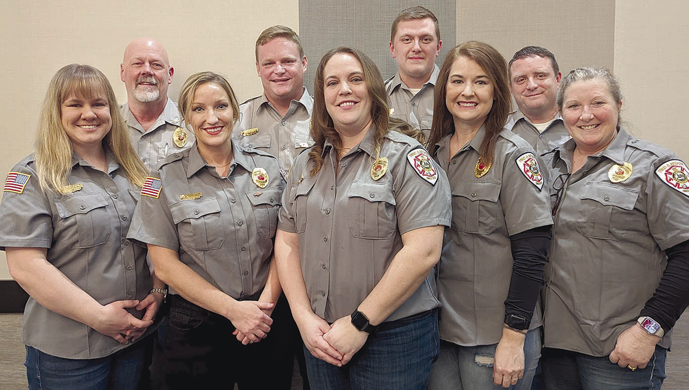 Albion Fire & Rescue attends training | Albion News - Boone County Tribune